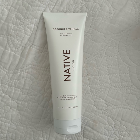Native | Bath & Body | Native Coconut And Vanilla Lotion | Poshmark